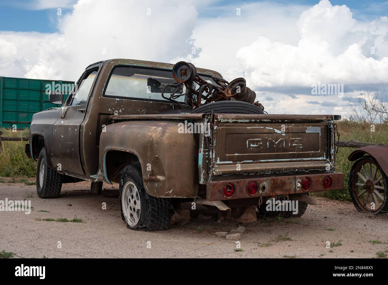 Old pickup truck gmc hi-res stock photography and images - Alamy
