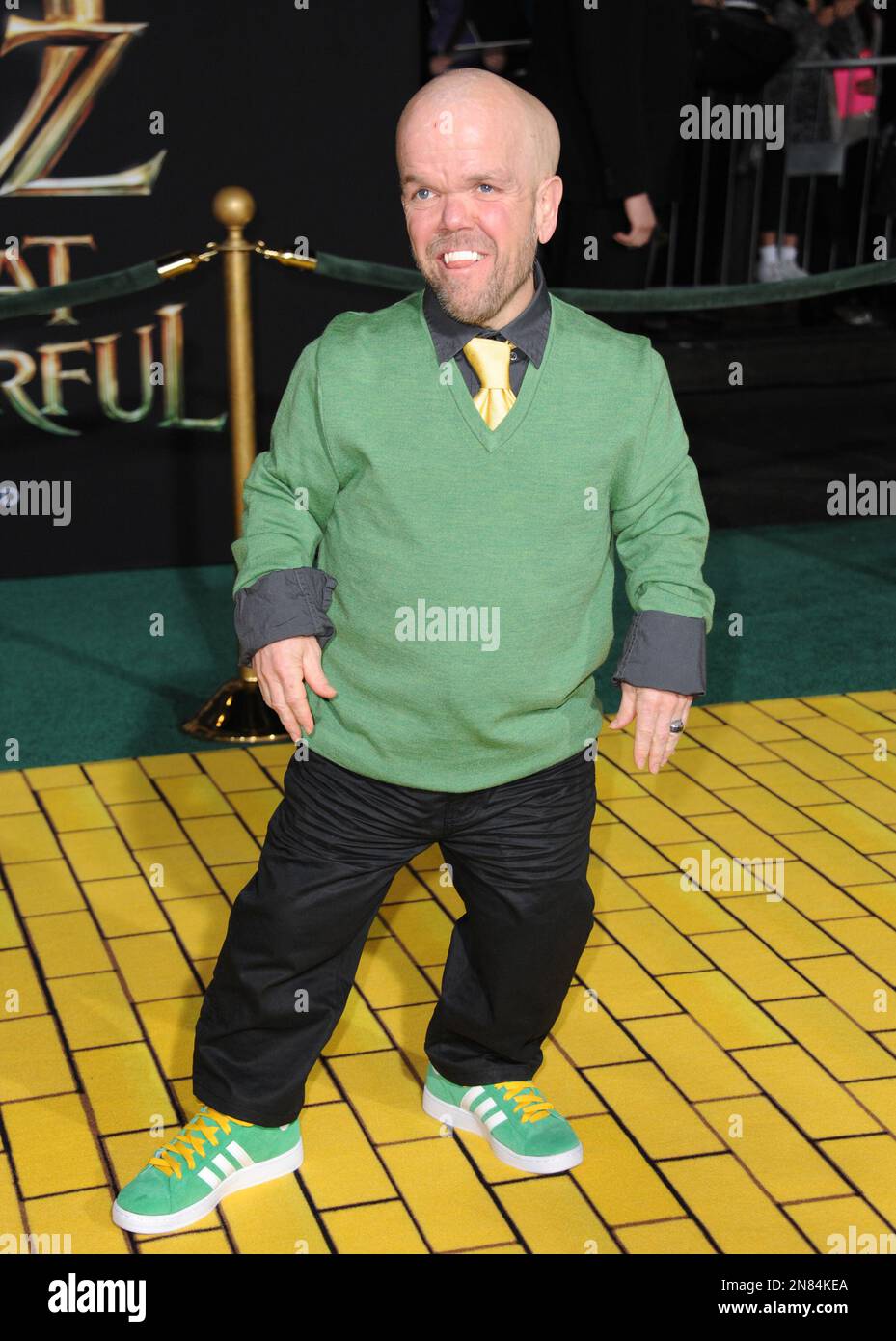 Steve Lee arrives at the world premiere of "Oz The Great and Powerful ...