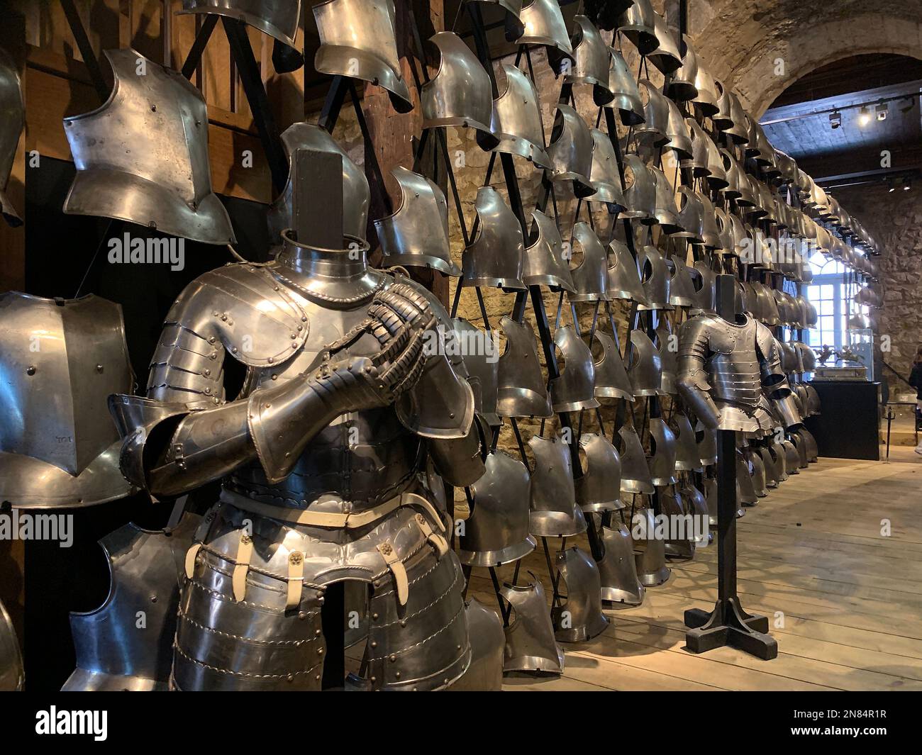 Inside an armoury hi-res stock photography and images - Alamy