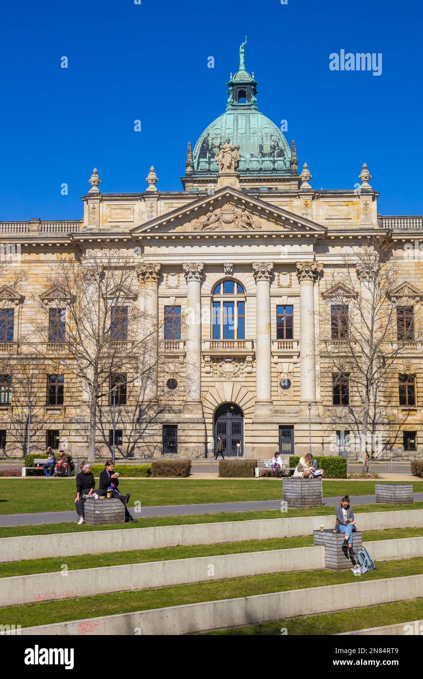 German courthouse hi-res stock photography and images - Alamy