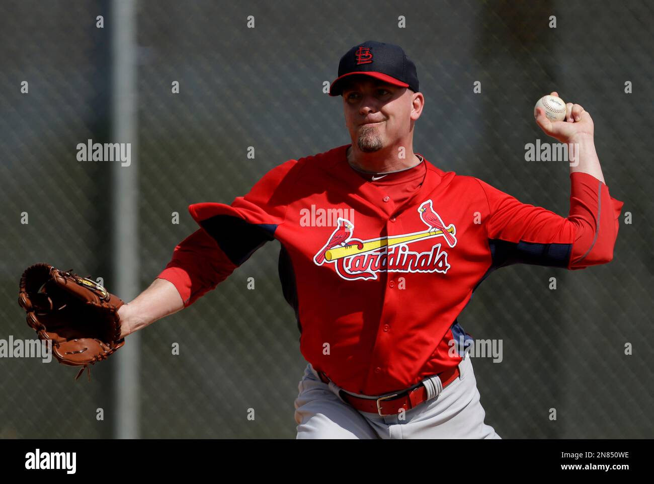 St. Louis Cardinals pitcher Randy Choate throws a bullpen session ...