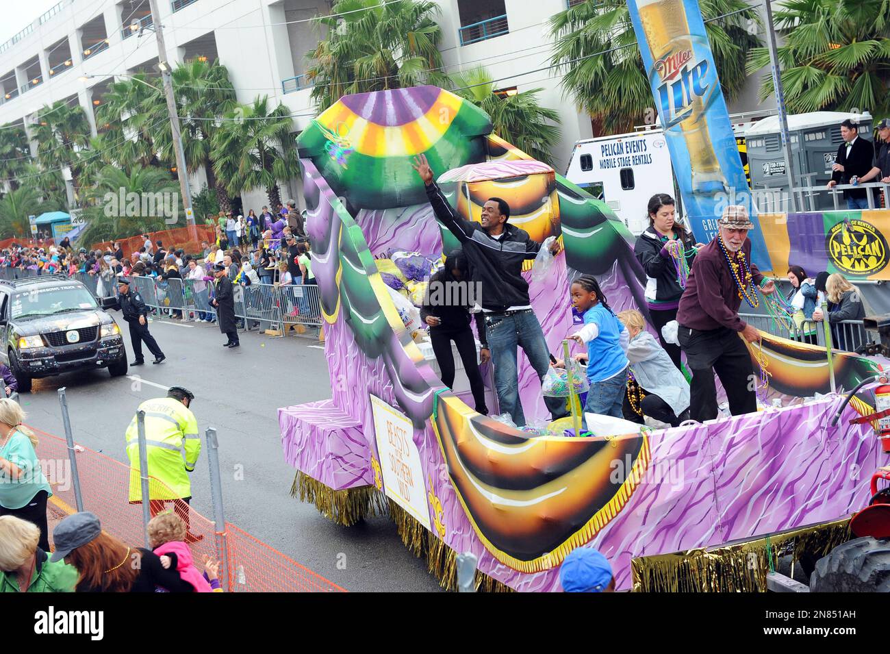 Actor Dwight Henry and his son, Louis Williams, and actor Lowell Landis ...