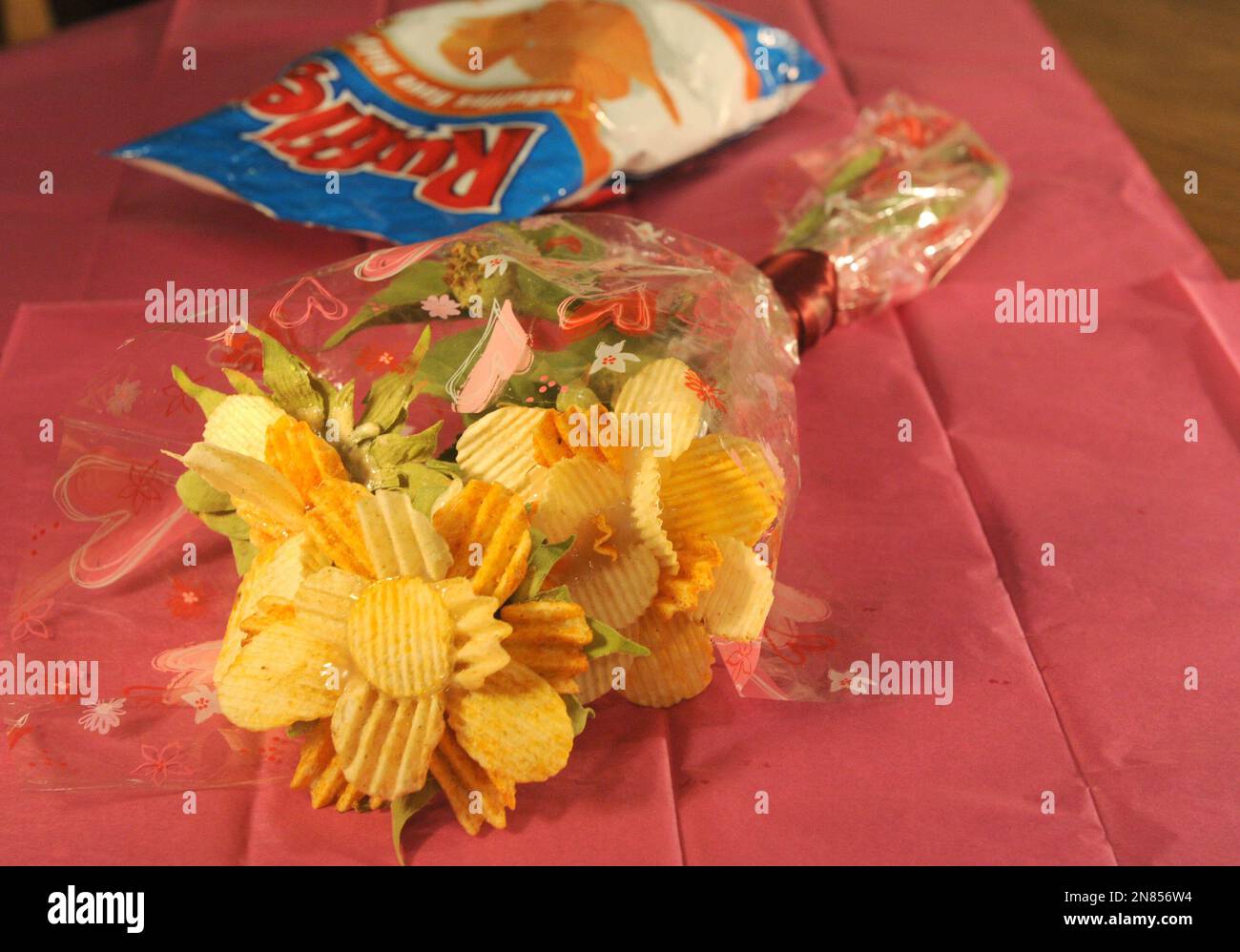 Potato chip bouquet hi-res stock photography and images - Alamy