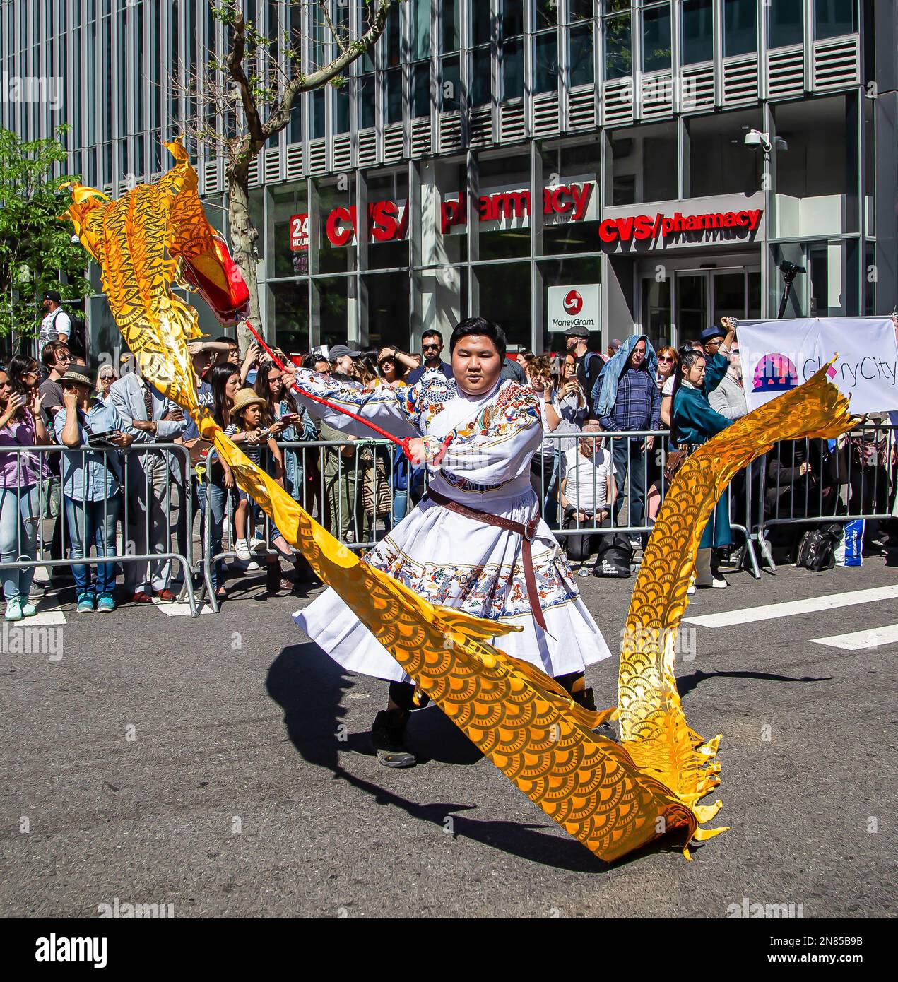 New York City Dance parades are major tourists attraction. Celebrate ...