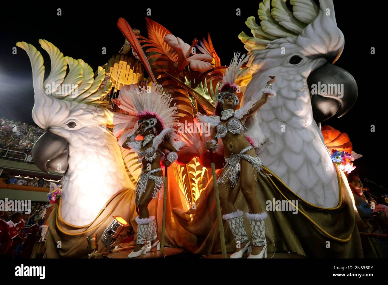 Performers from the Academicos do Salgueiro samba school parade during ...