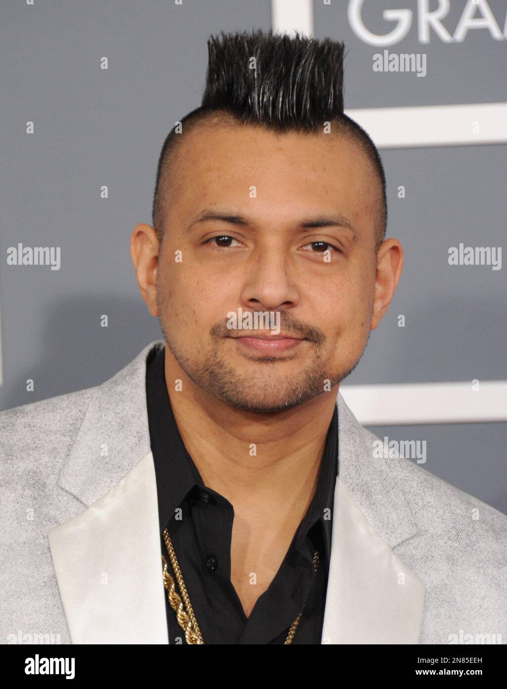 Sean Paul arrives at the 55th annual Grammy Awards on Sunday, Feb. 10 ...
