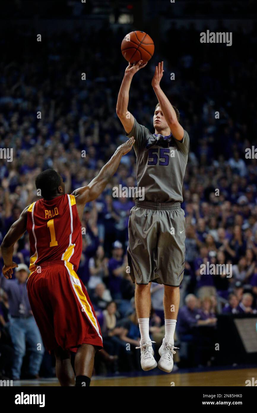 Kansas State guard Will Spradling (55) shoots over Iowa State guard ...