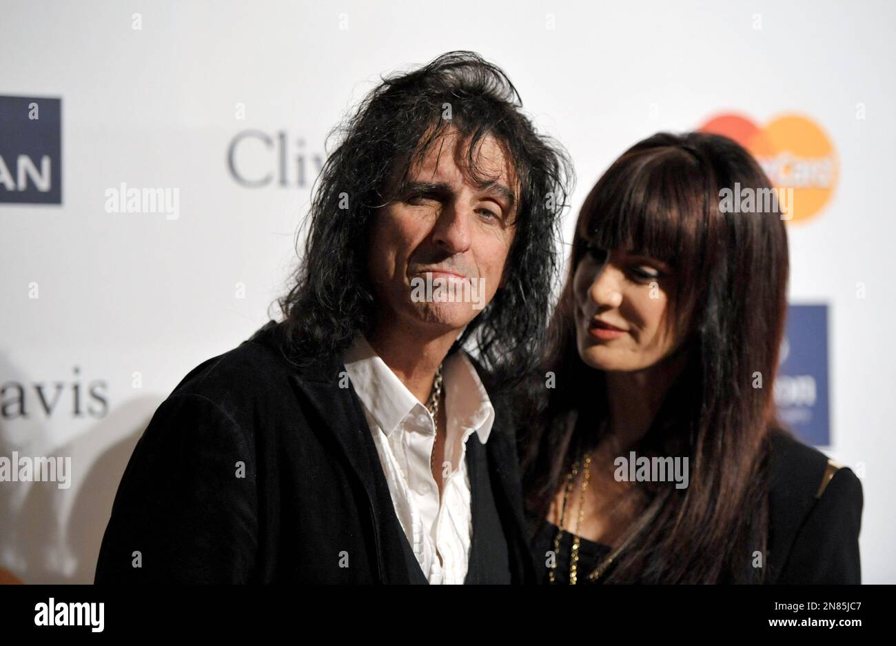 Recording artist Alice Cooper, left, and Sheryl Goddard arrive at the ...