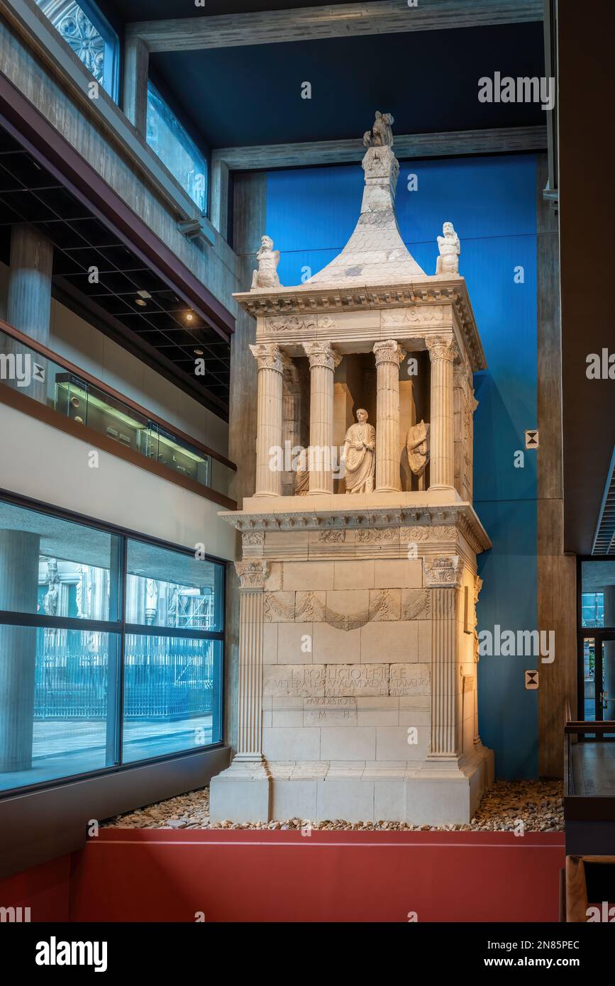 Germanic archaeology hi-res stock photography and images - Alamy