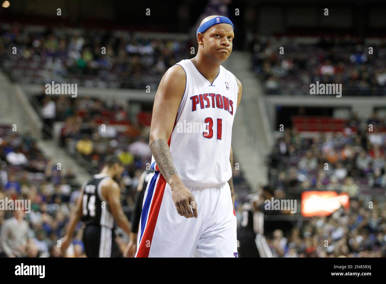 Detroit Pistons forward Charlie Villanueva (31) heads for the bench ...