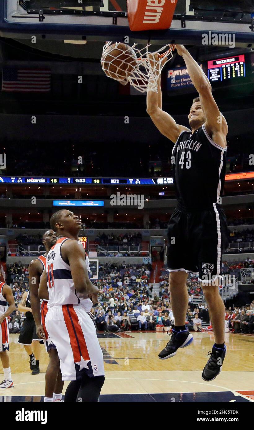 Brooklyn Nets forward Kris Humphries (43) dunks in front of Washington ...