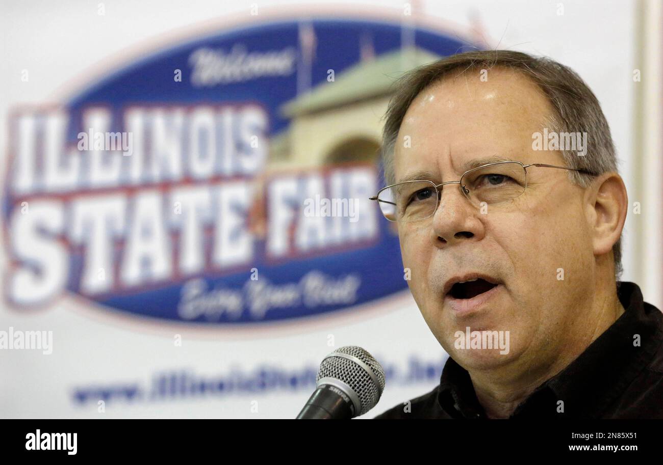 Illinois Department of Agriculture Director Robert Flider speaks with ...