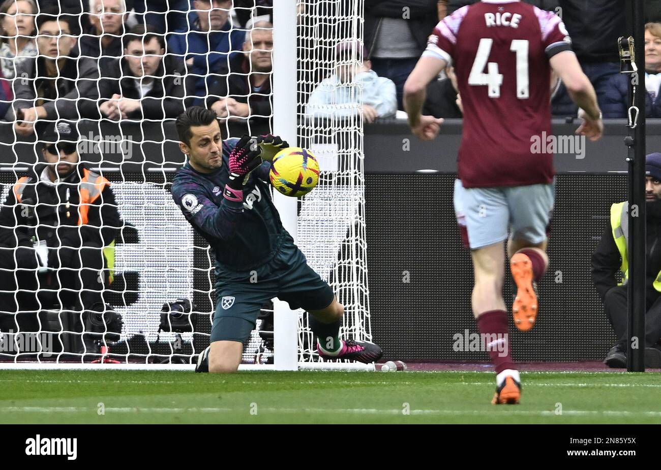London, UK. 11th Feb, 2023. Lukasz Fabianski (West Ham, goalkeeper ...