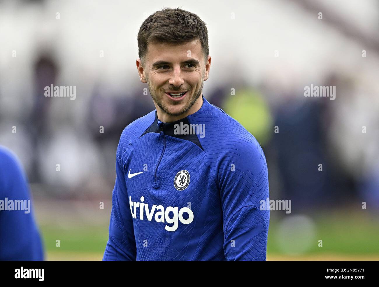 London, UK. 11th Feb, 2023. Mason Mount (Chelsea) warms up during the ...