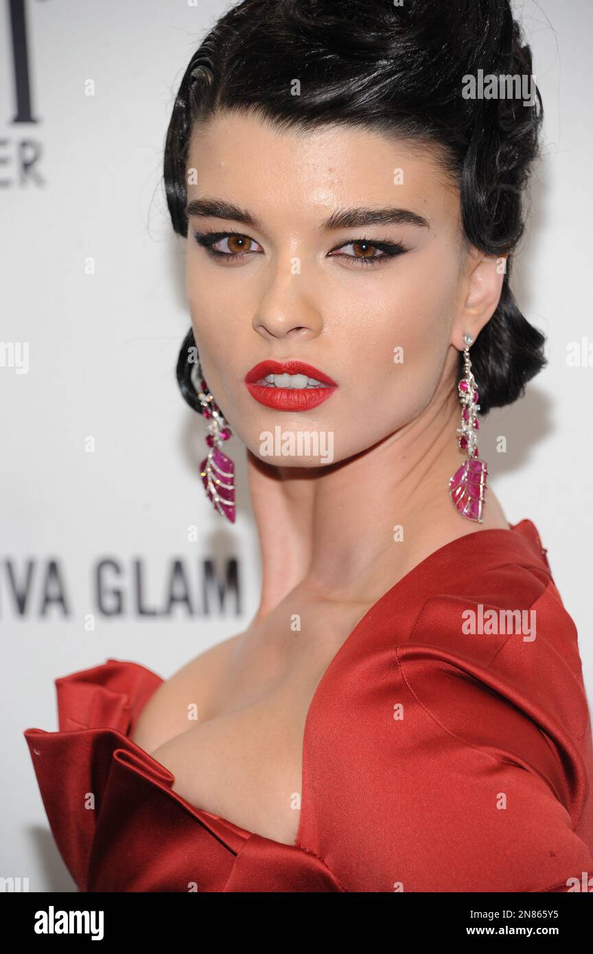 Model Crystal Renn attends amfAR's New York gala at Cipriani Wall ...