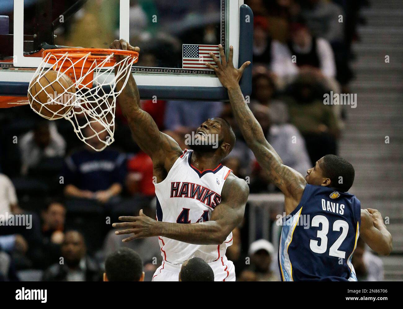 Atlanta Hawks power forward Ivan Johnson (44) scores as Memphis ...