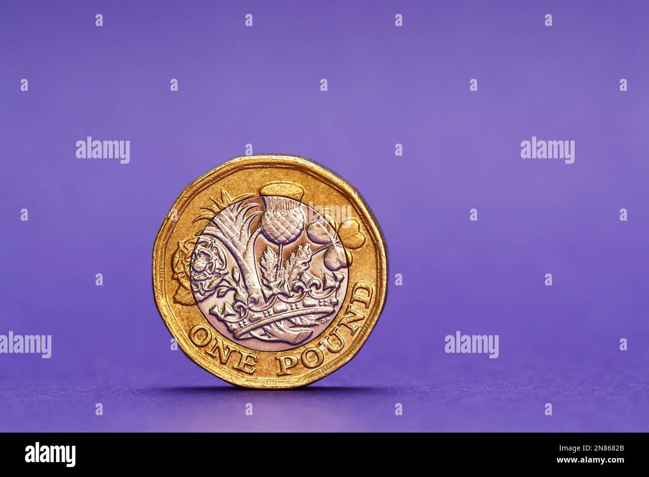 Balnance sheet hi-res stock photography and images - Alamy