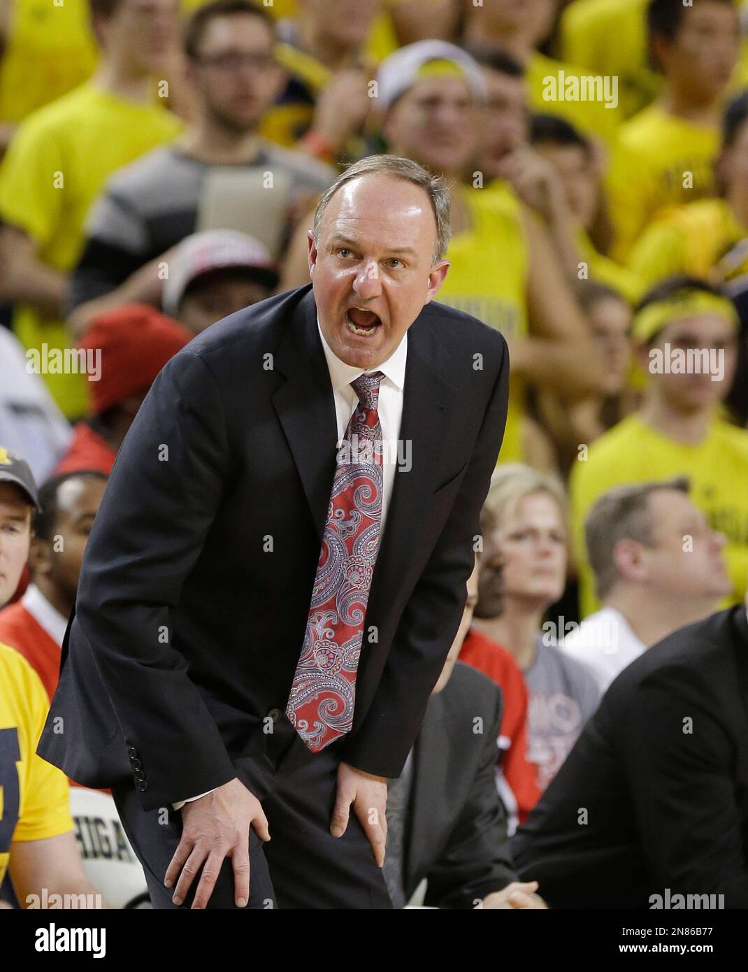 Ohio State coach Thad Matta yells from the sideline during the first ...