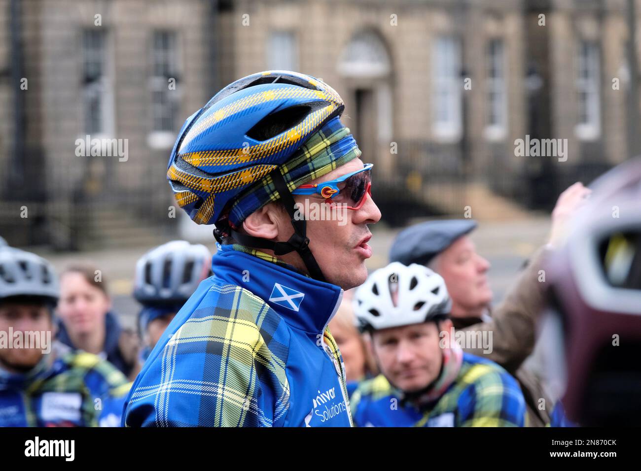 Crowd principality stadium hi-res stock photography and images - Alamy