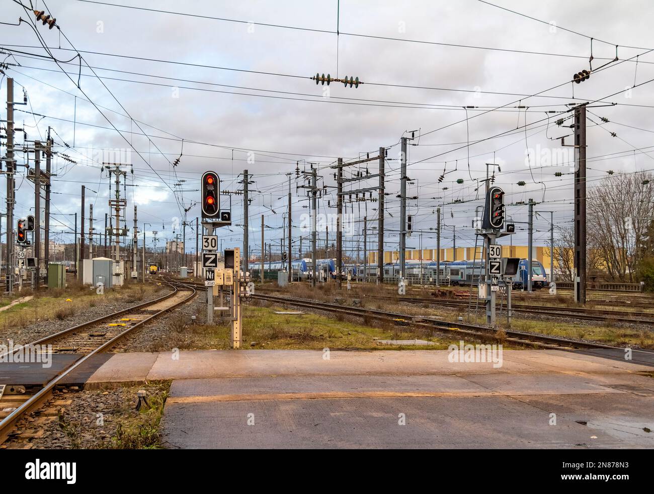 Scenery around the Metz-Ville station, the main railway station in Metz ...