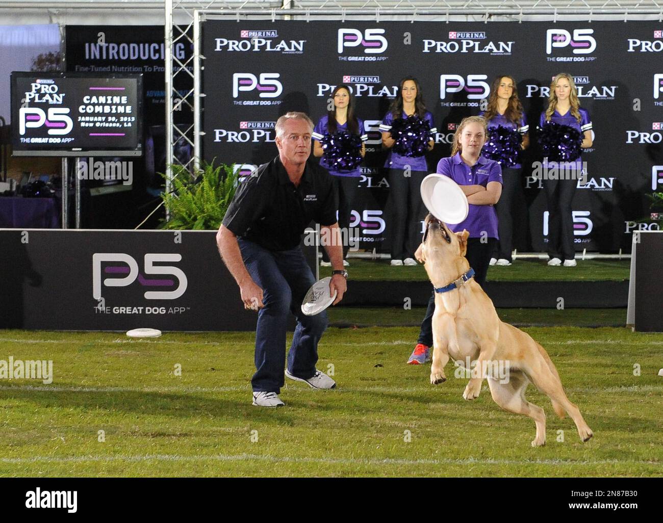 IMAGE DISTRIBUTED FOR PURINA PRO PLAN - Football legend Daryl "Moose ...