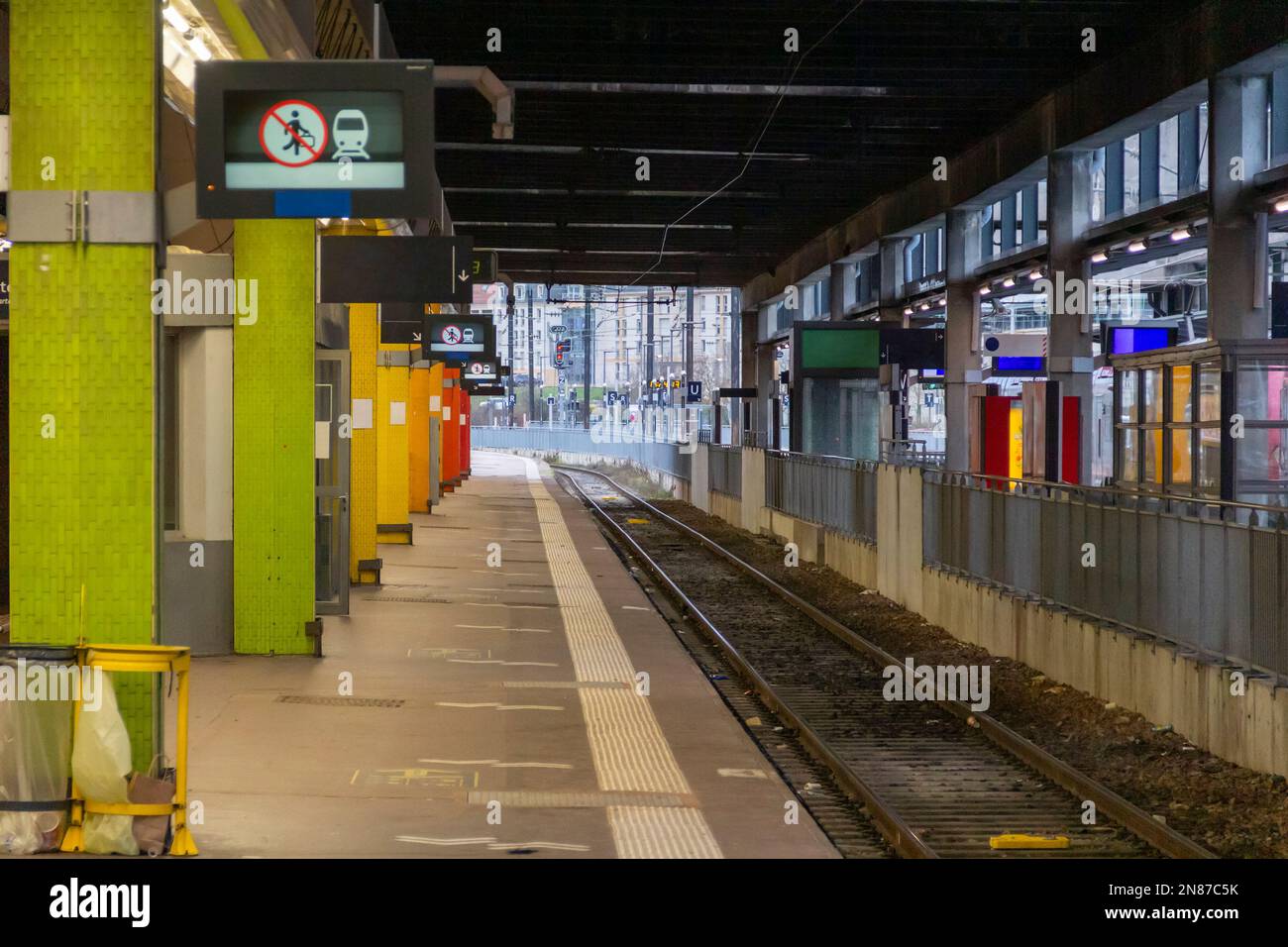 Scenery around the Metz-Ville station, the main railway station in Metz ...