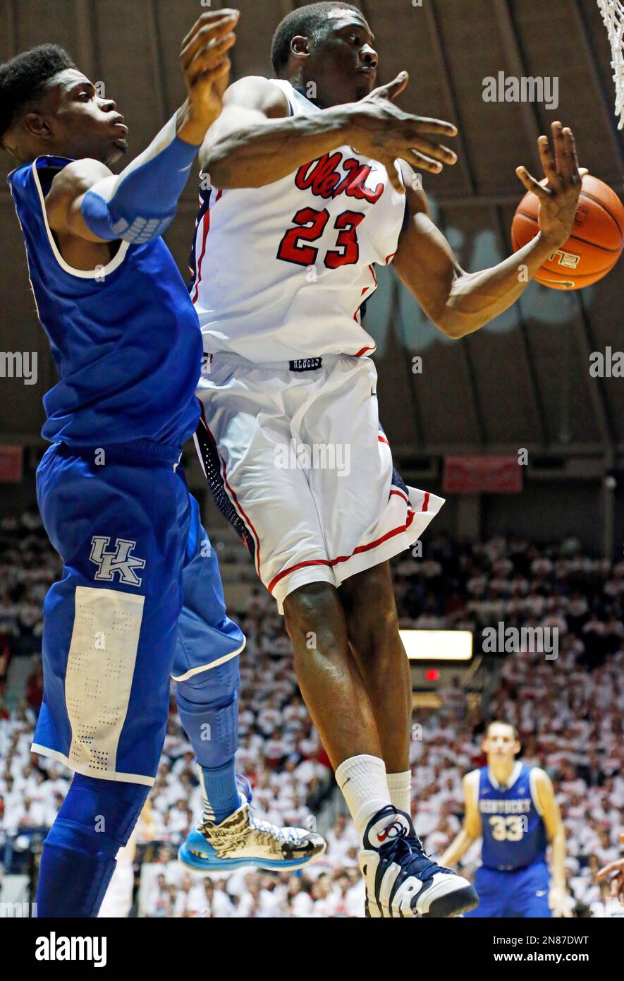 Mississippi forward Reginald Buckner (23) reaches for the ball after a ...