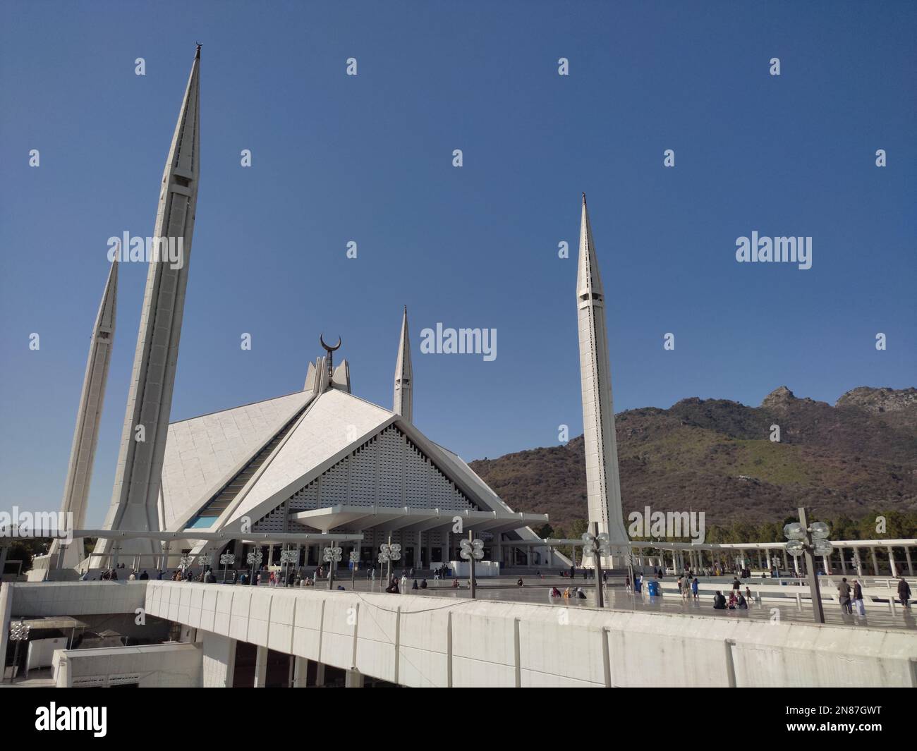 Pakistan have asian largest mosque hi-res stock photography and images ...