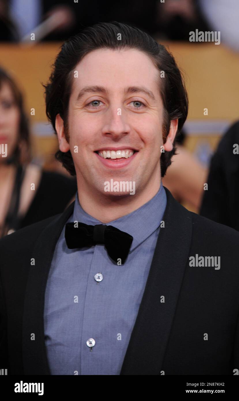 Simon Helberg arrives at the 19th Annual Screen Actors Guild Awards at ...