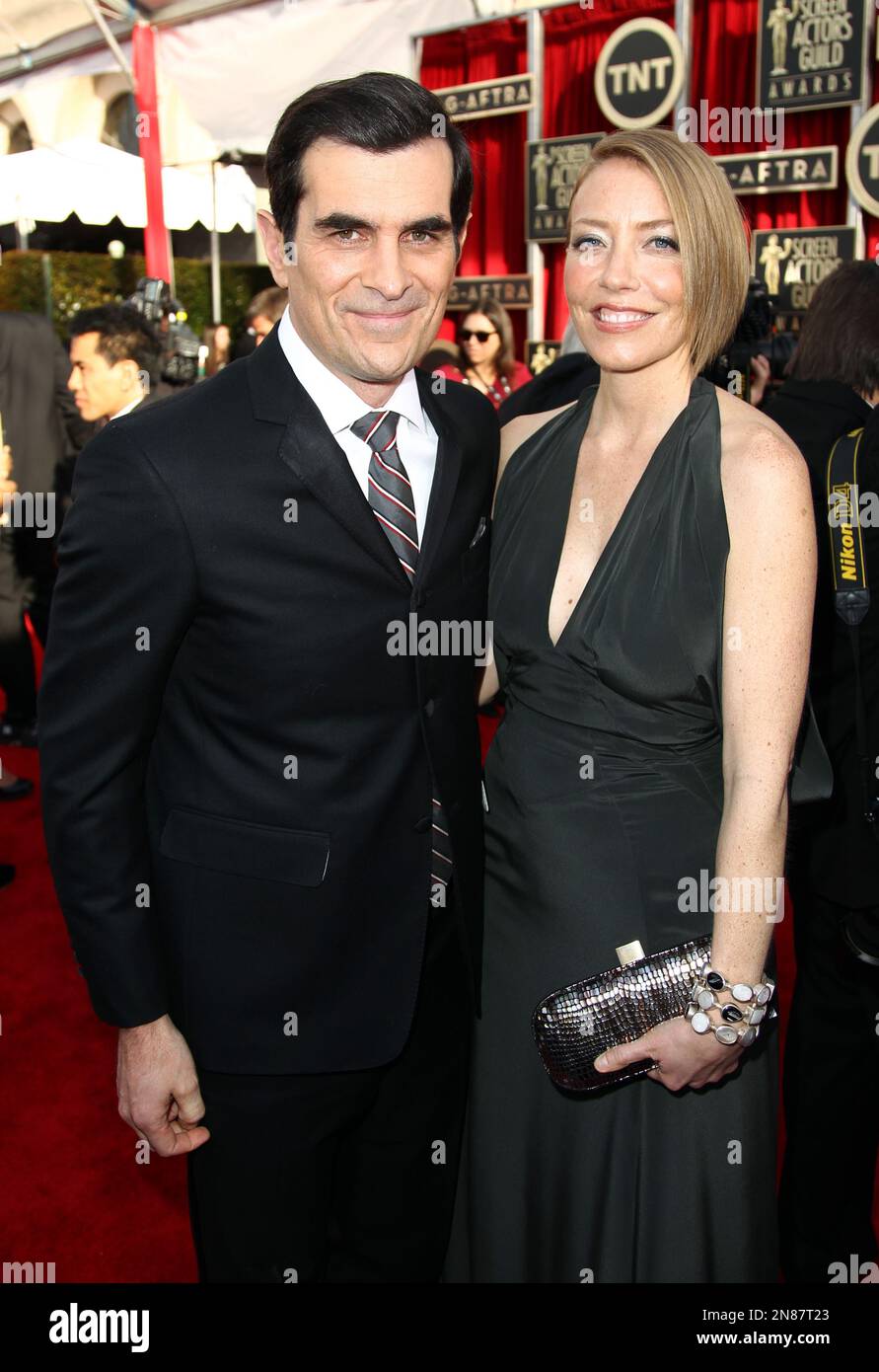 Actor Ty Burrell, left, and Holly Burrell arrive at the 19th Annual ...