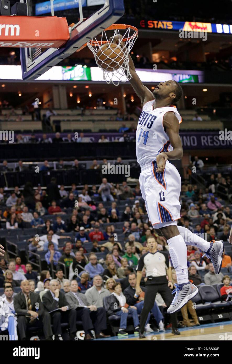 Michael Kidd Gilchrist Dunk