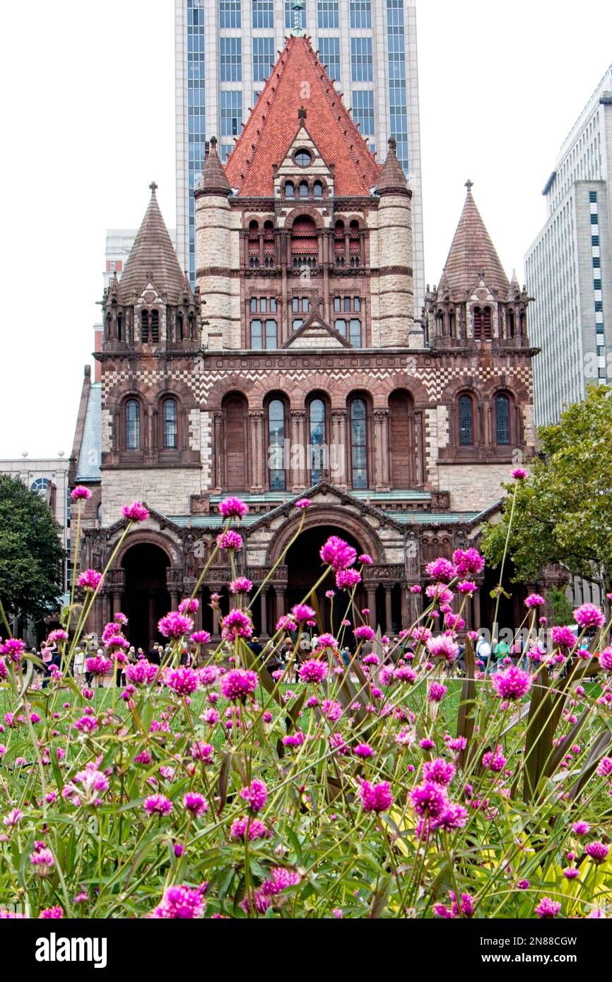 Trinity square garden hi-res stock photography and images - Alamy