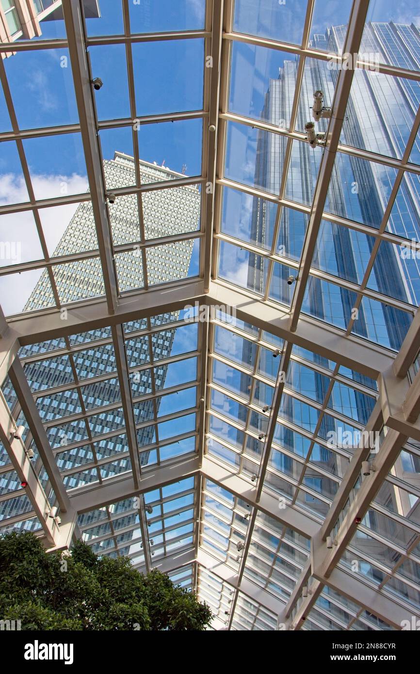 City life thru window hi-res stock photography and images - Alamy