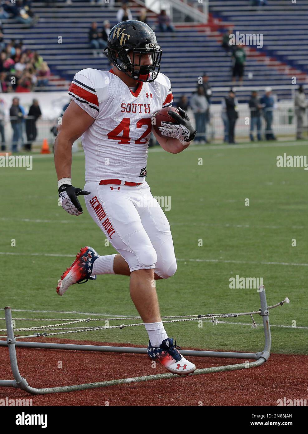 Senior Bowl South Squad fullback Tommy Bohanon of Wake Forest (42) runs ...
