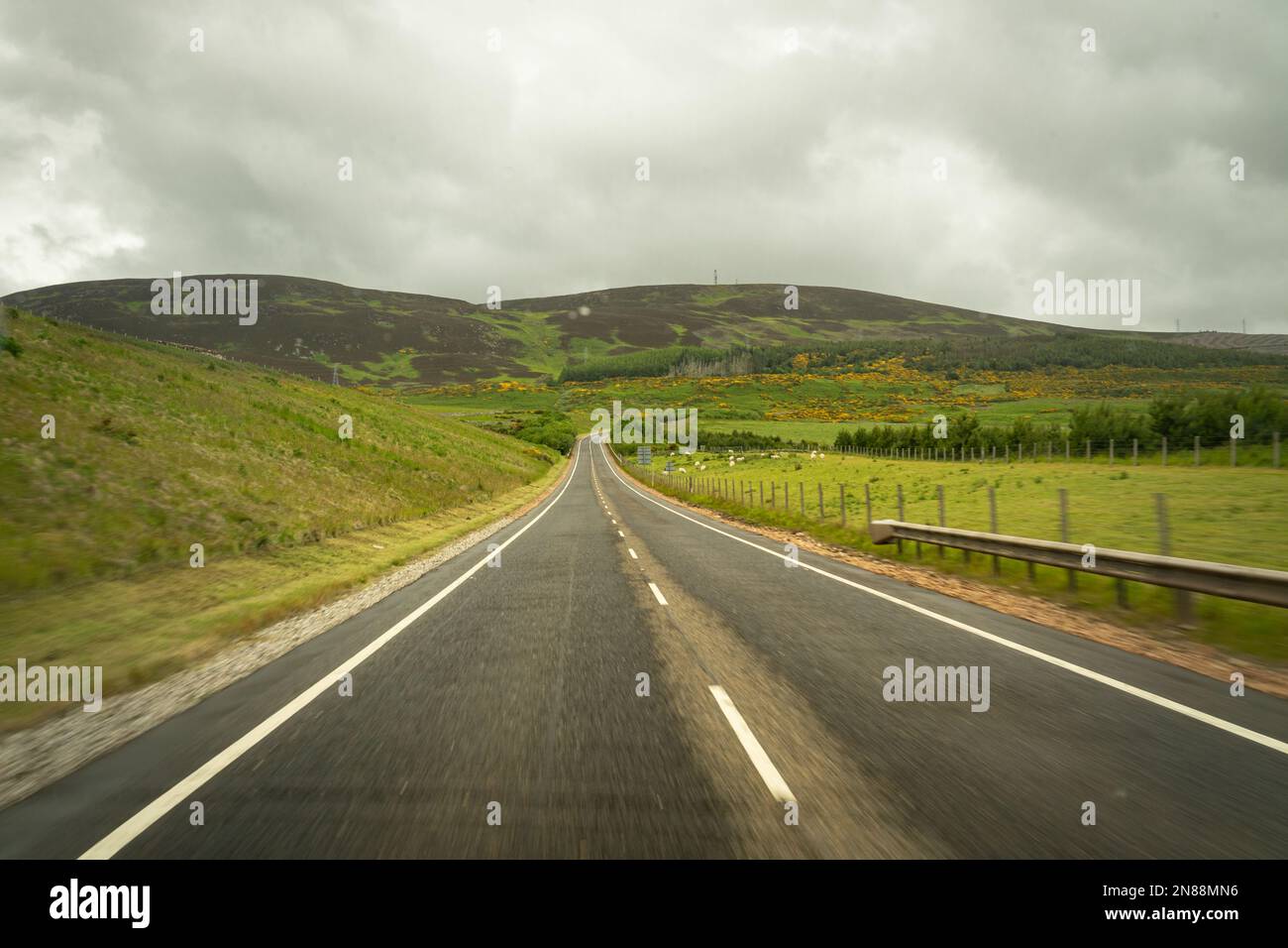 Empty road on the NC500 Scotland Stock Photo - Alamy