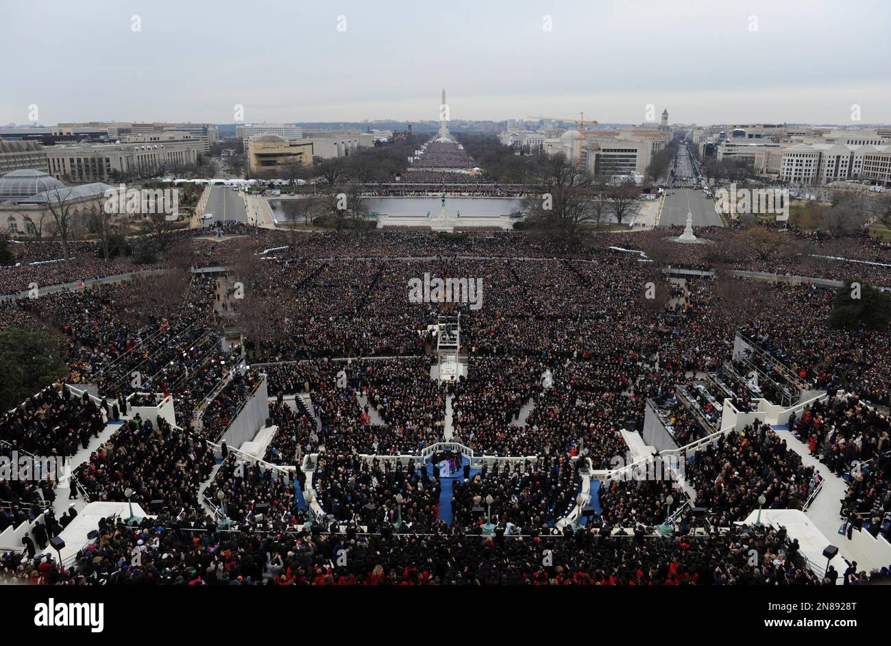 President Barack Obama takes the oath of office from Chief Justice John ...