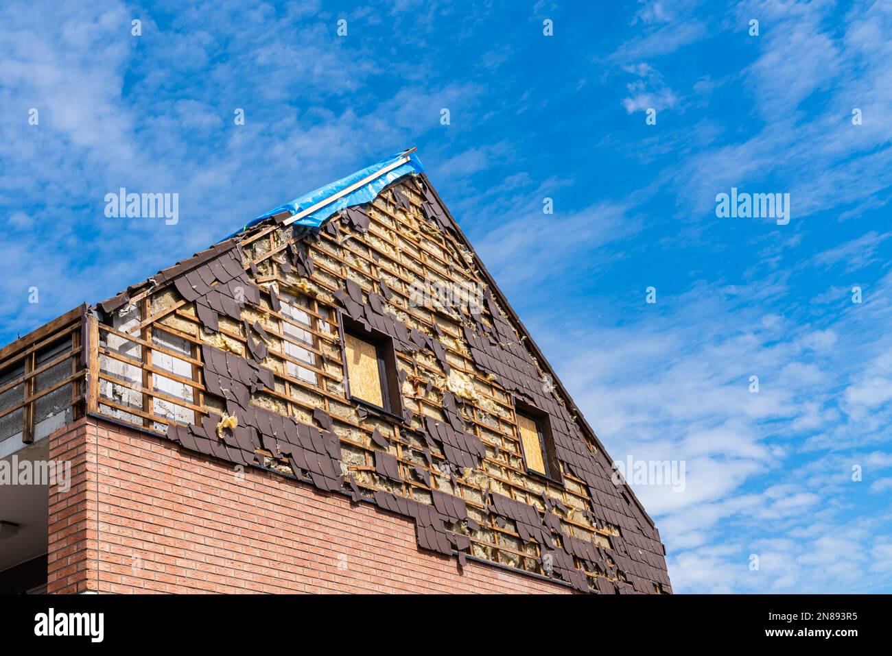 Dilapidated tile roof house hi-res stock photography and images - Alamy