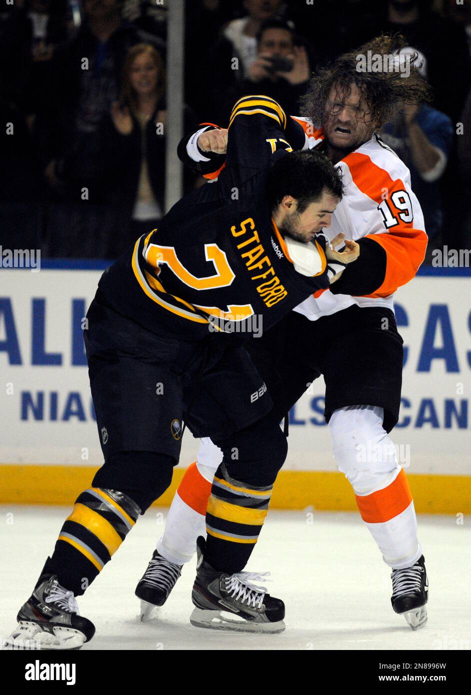 Buffalo Sabres right winger Drew Stafford (21) fights with Philadelphia ...
