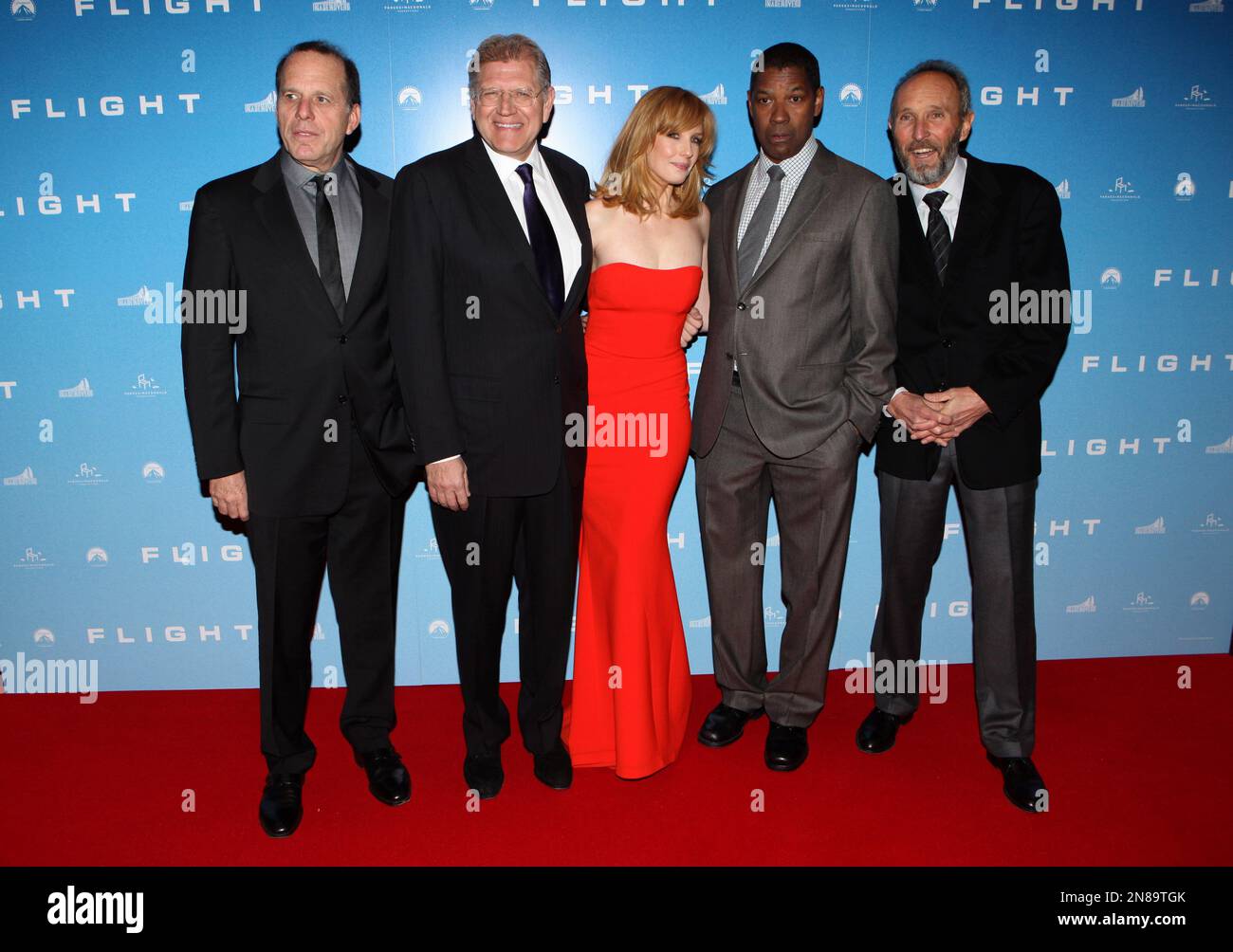Jack Rapke, Robert Zemeckis (director) Kelly Reilly, Denzel Washington ...