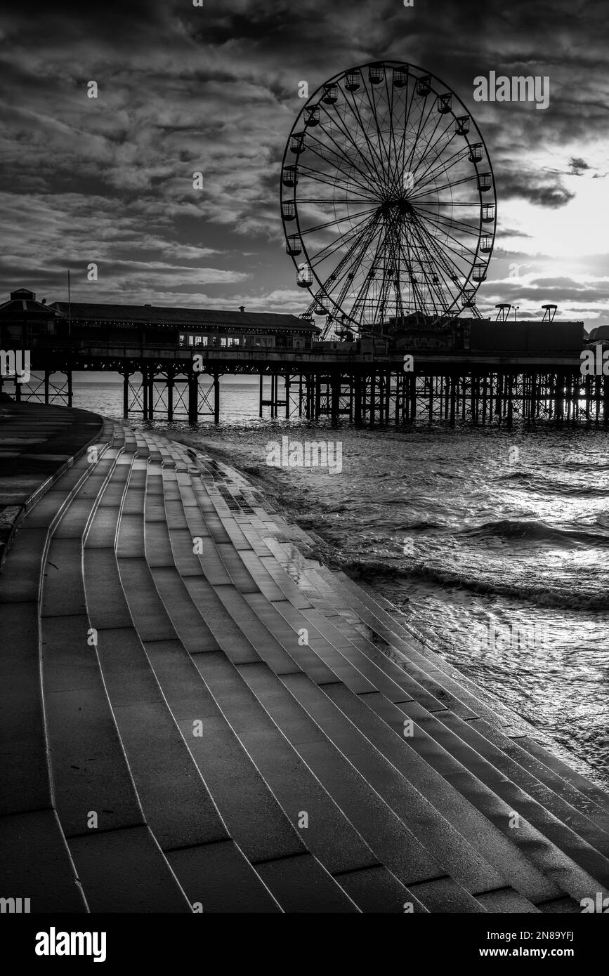 Seaside ferris wheel Black and White Stock Photos & Images - Alamy