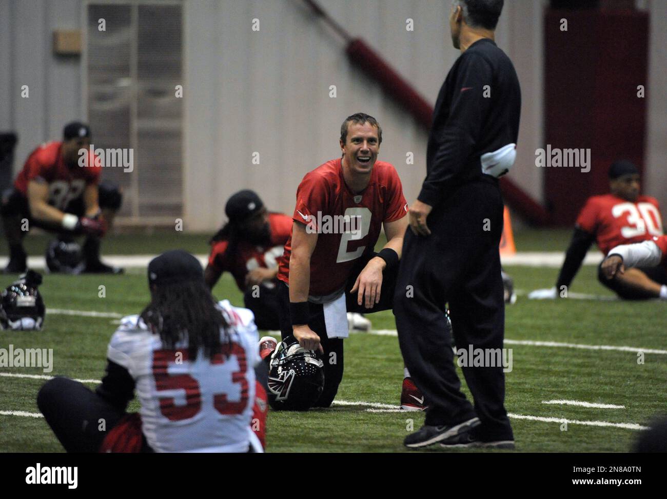 Atlanta Falcons quarterback Matt Ryan (2) participates in drills with ...