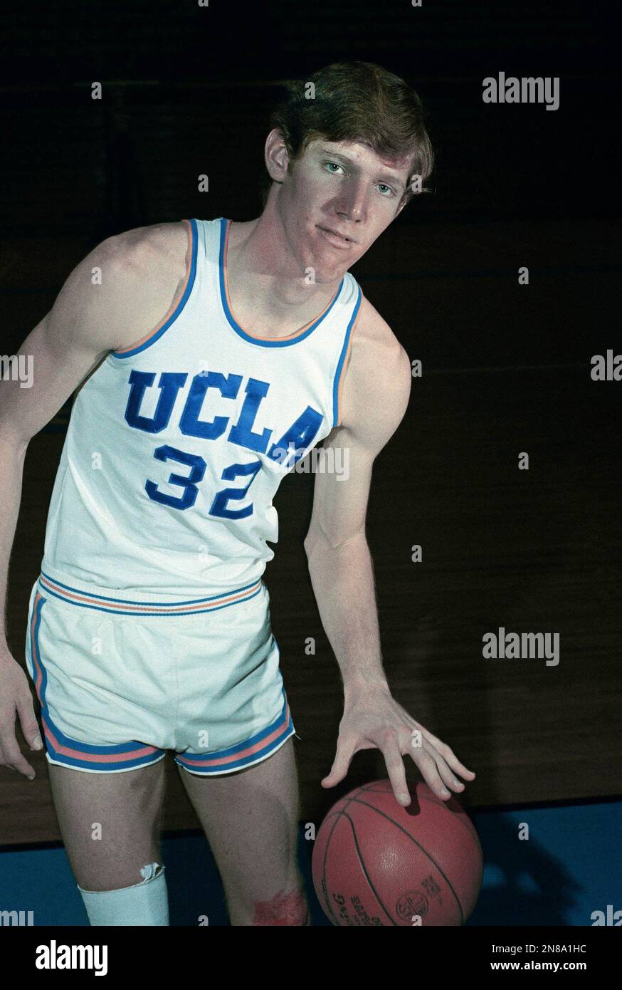 UCLA center Bill Walton poses for a photo in 1972. (AP Photo Stock ...
