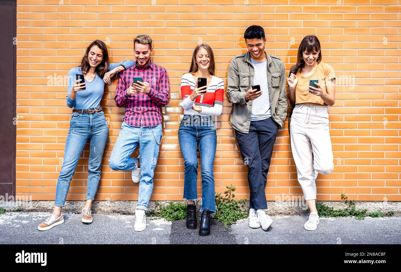 Tren z hi-res stock photography and images - Alamy