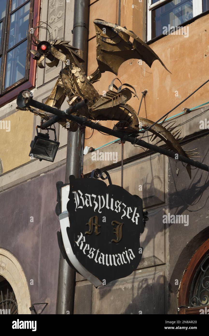 Restaurant sign golden dragon in hi-res stock photography and images ...