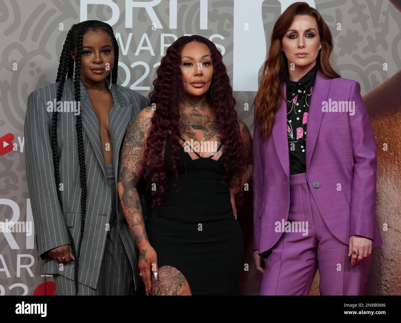 Keisha buchanan and siobhan donaghy of sugababes hi-res stock ...