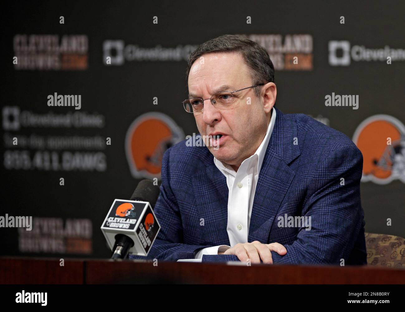 Cleveland Browns CEO Joe Banner at the NFL football team's practice ...