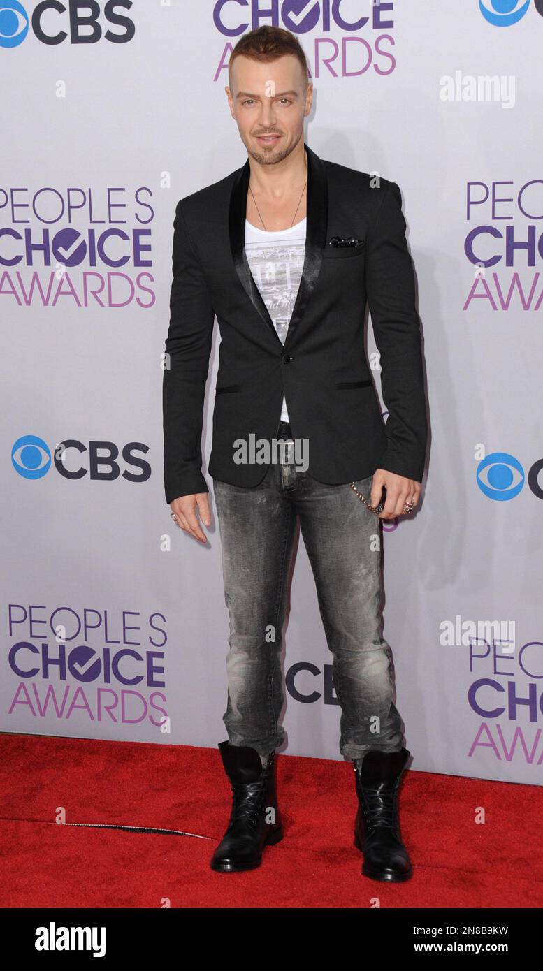 Joseph Lawrence arrives at the People’s Choice Awards at the Nokia ...