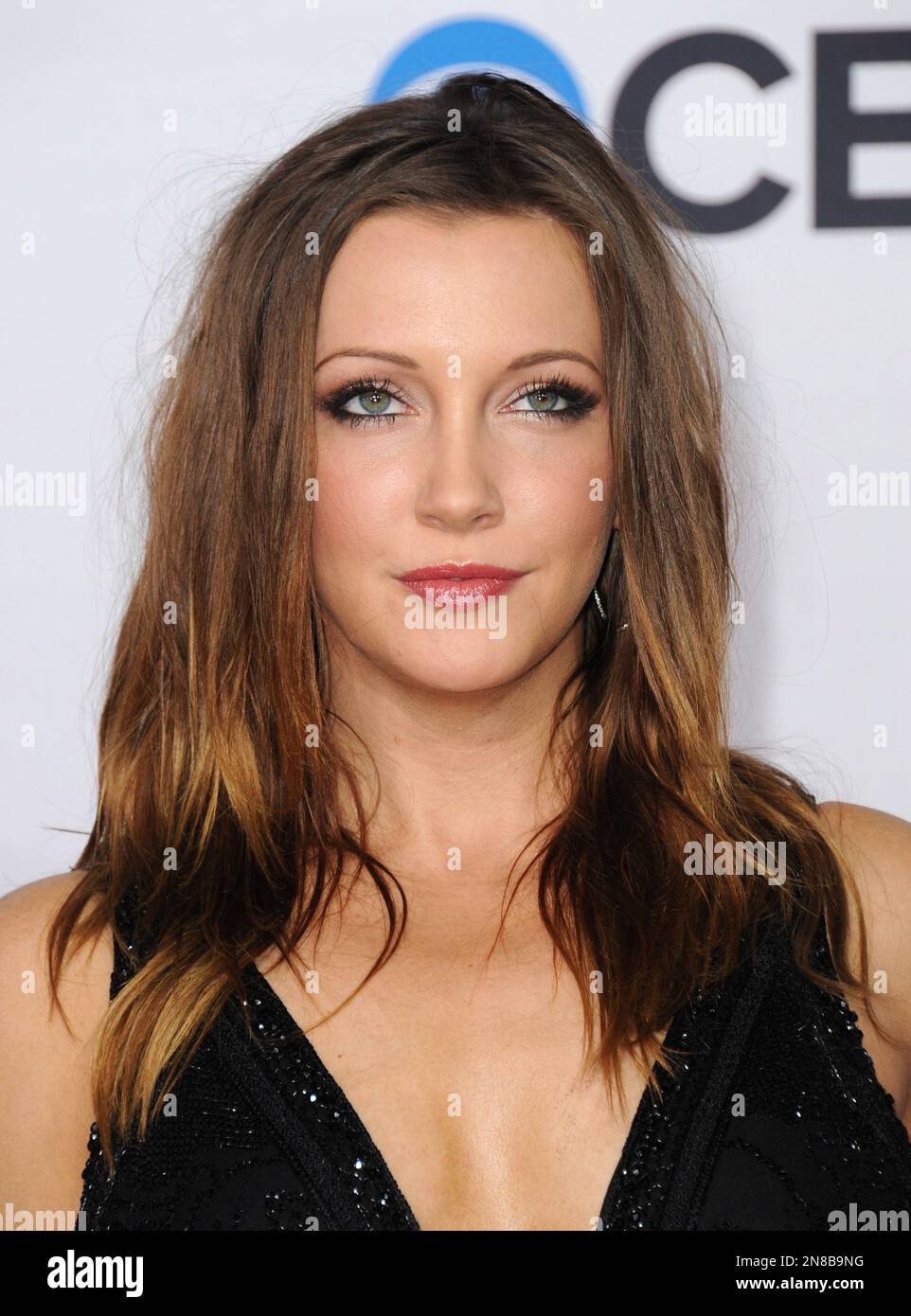 Katie Cassidy Arrives At The Peoples Choice Awards At The Nokia