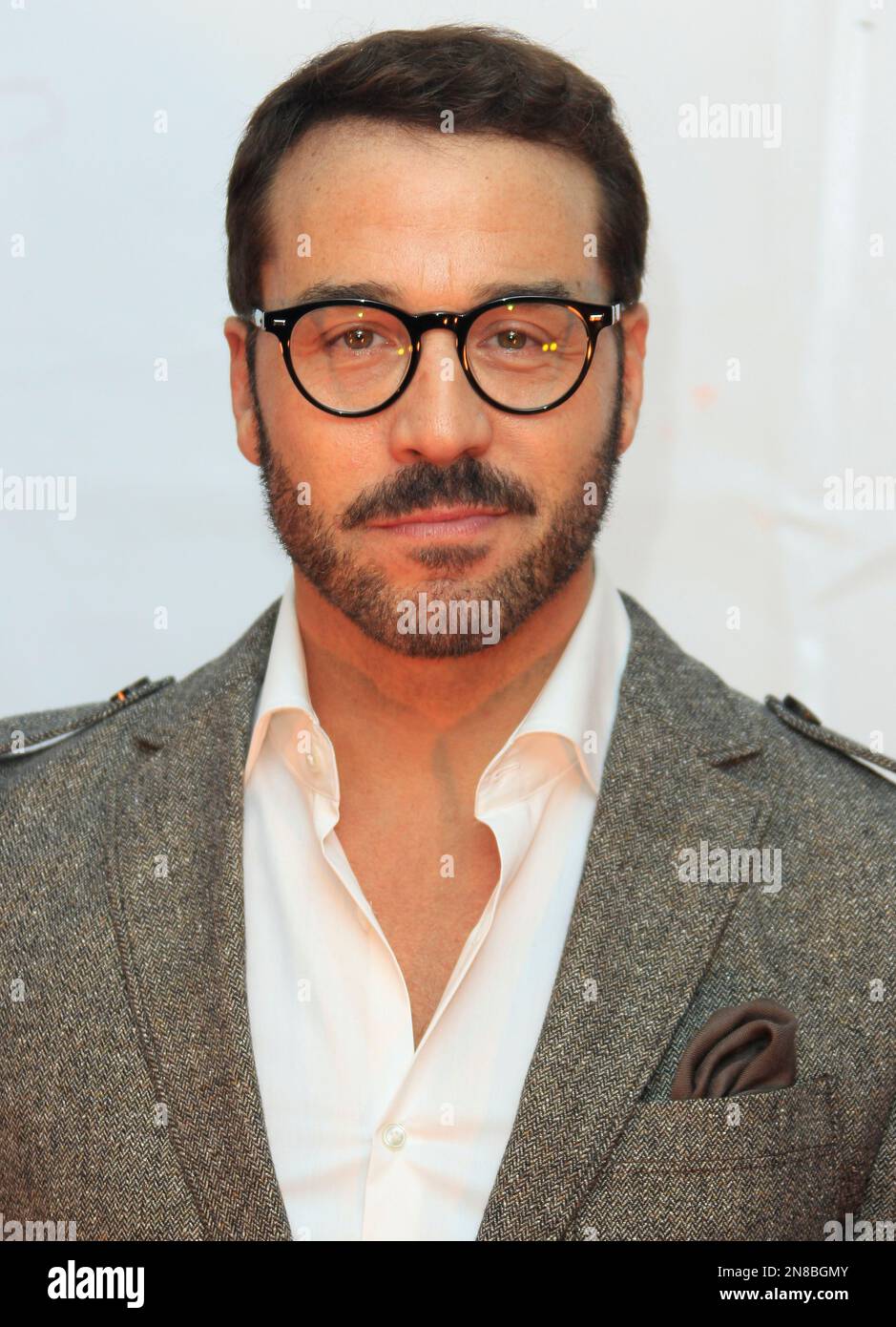 Jeremy Piven arrives for the European Premiere of the latest Cirque Du ...