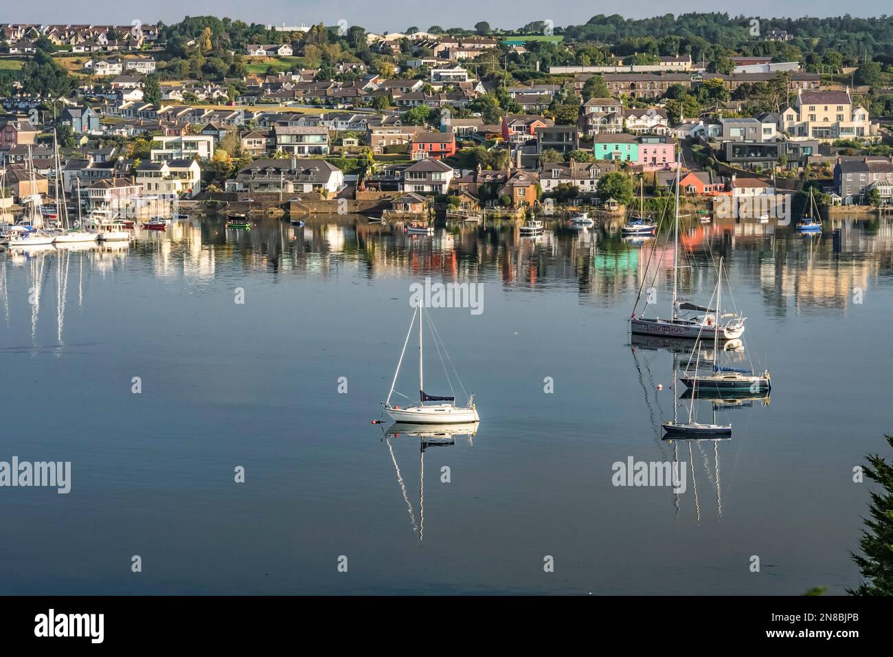 Irish holiday destination kinsale hi-res stock photography and images ...